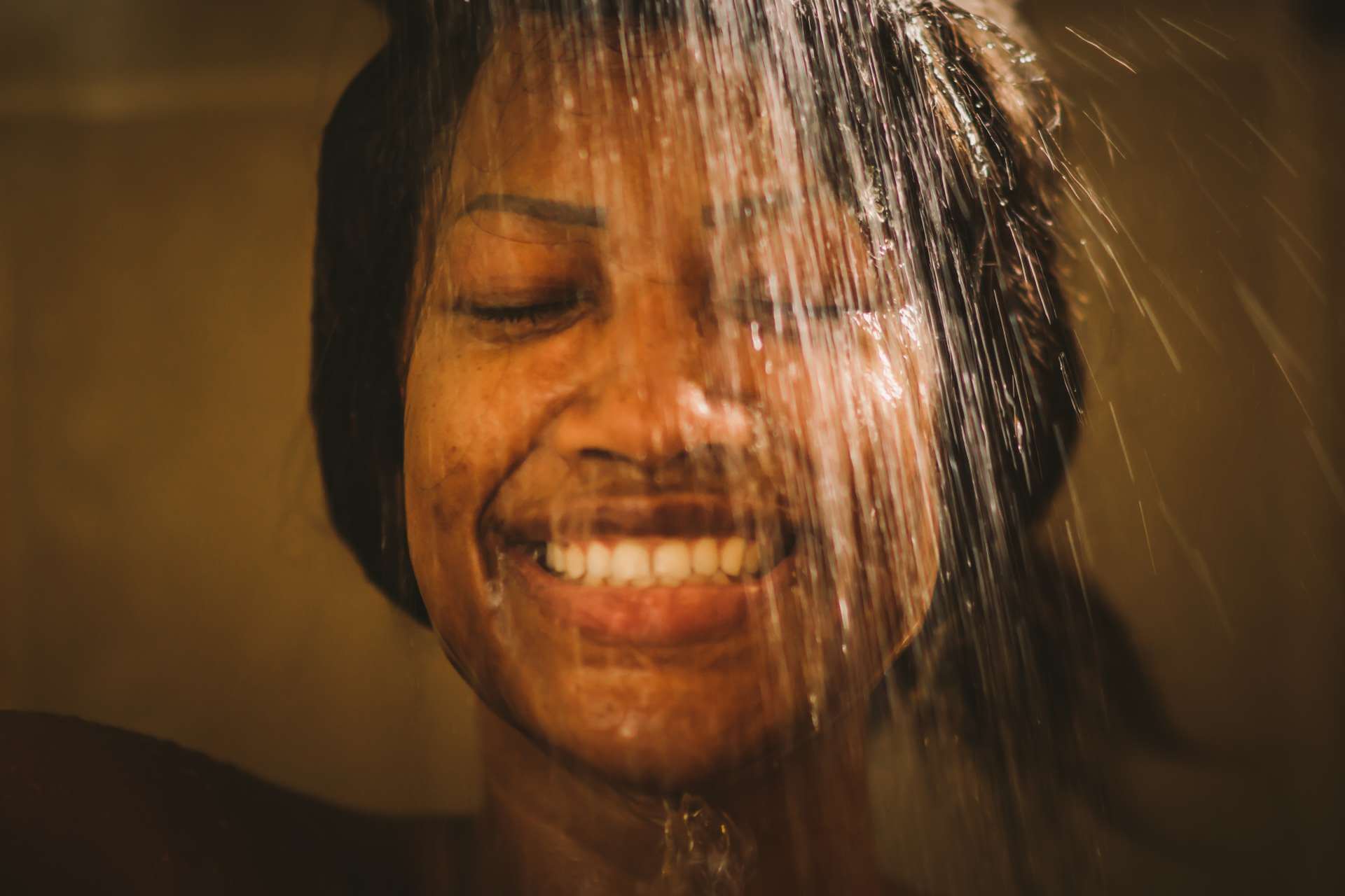 The Effects of Hard Water on Your Skin - Reviva Labs