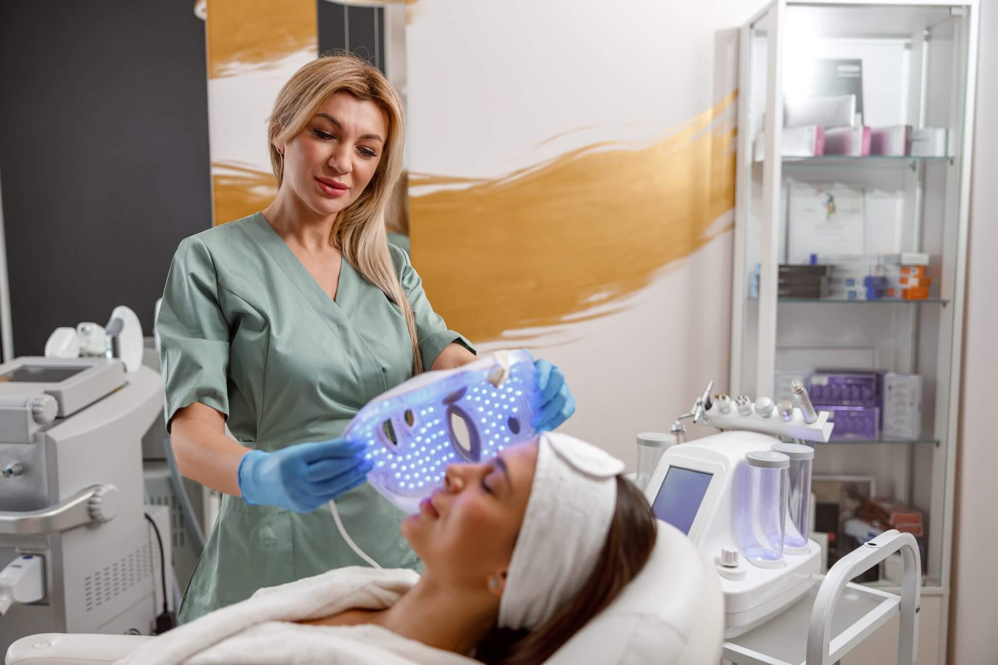 Benefits of LED Light Therapy on Skin - Reviva Labs
