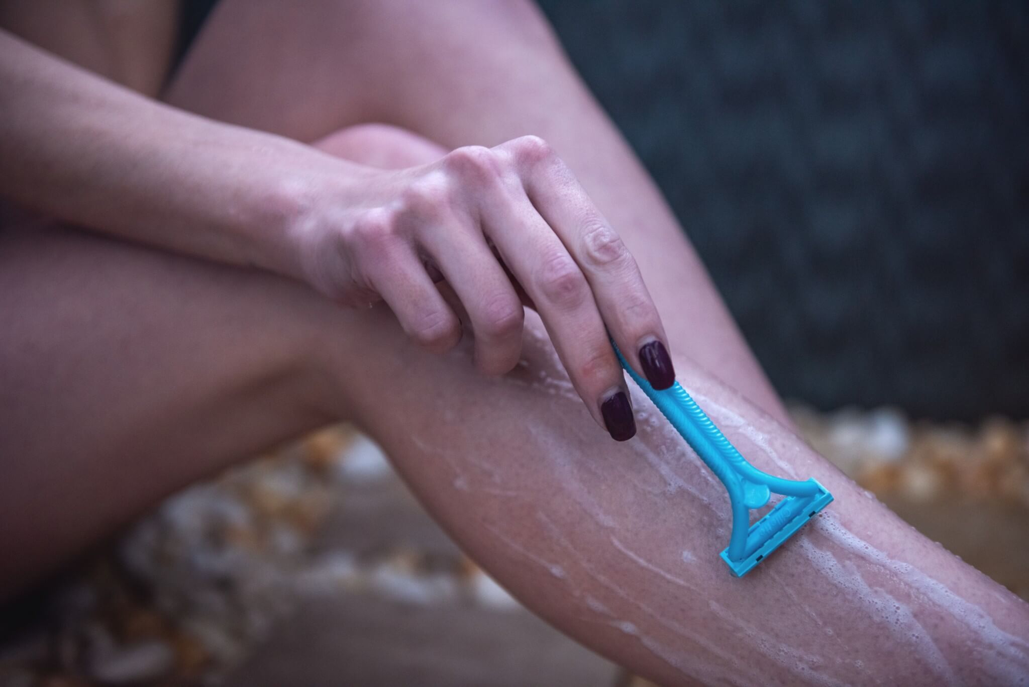 How you can avoid razor bumps or burn after shaving - Reviva Labs
