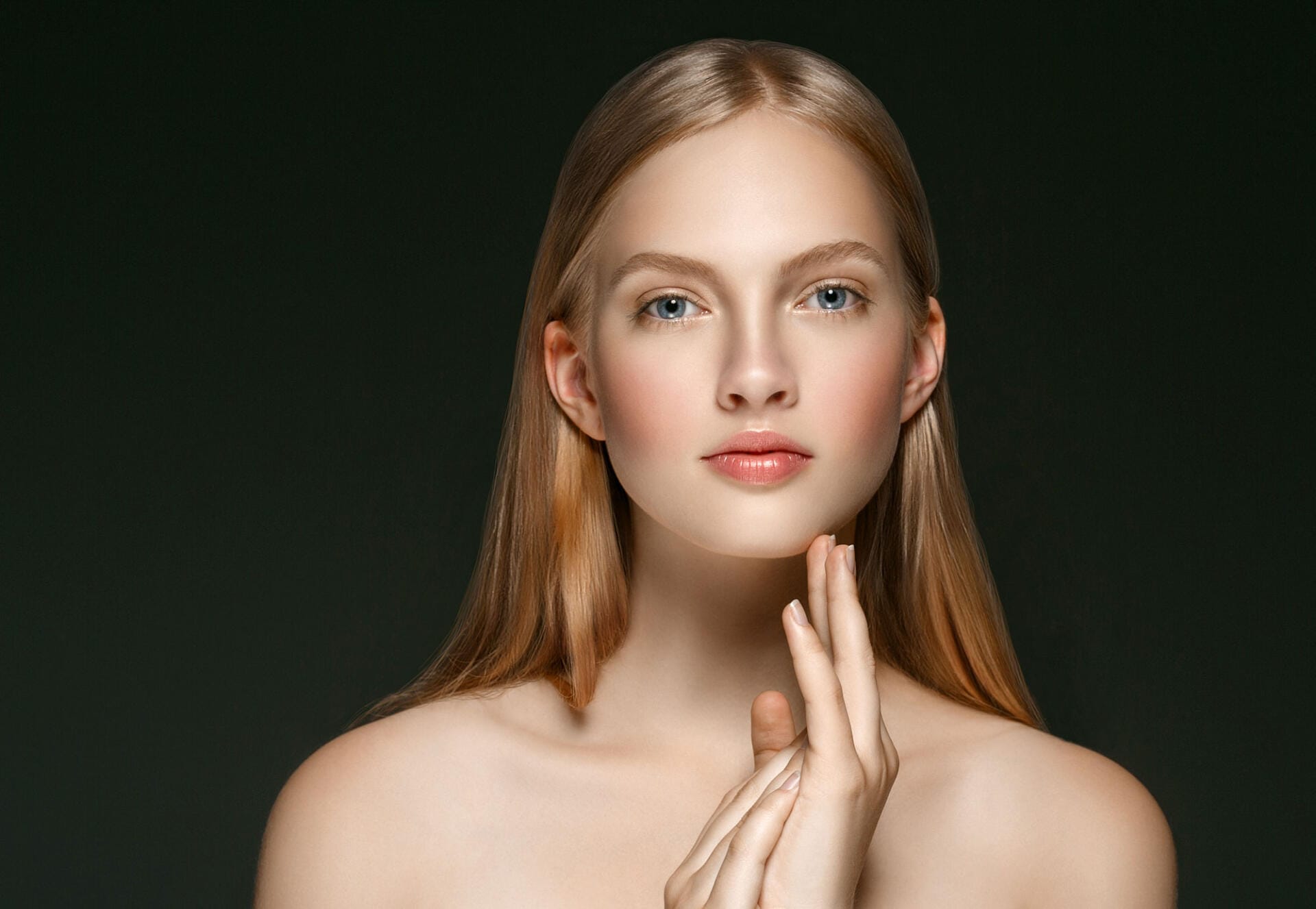 The Allure of Glowing Skin: Why It’s So Universally Attractive - Reviva ...