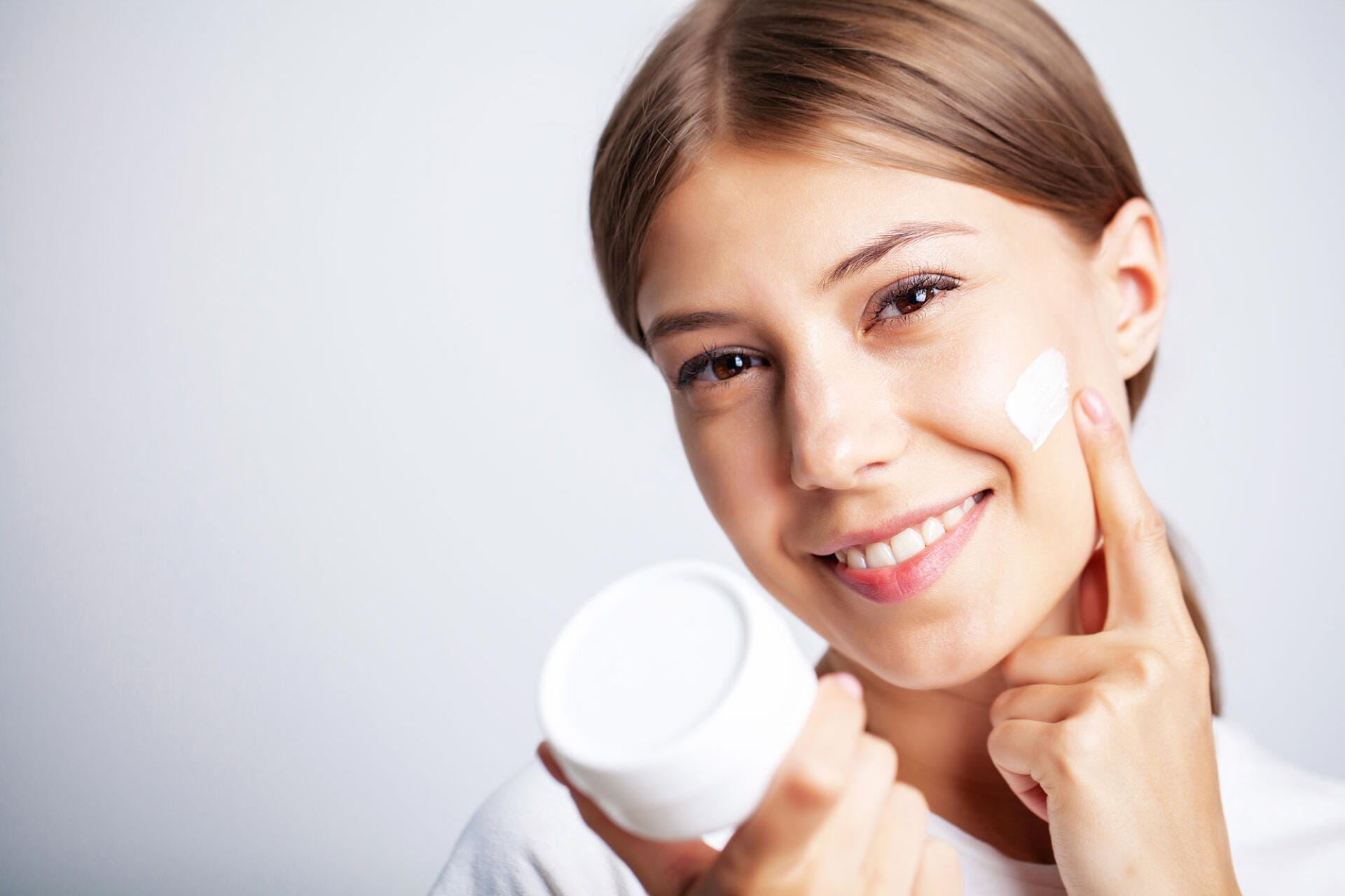 Do Hyaluronic Acid Creams Really Work? Explore the Science!