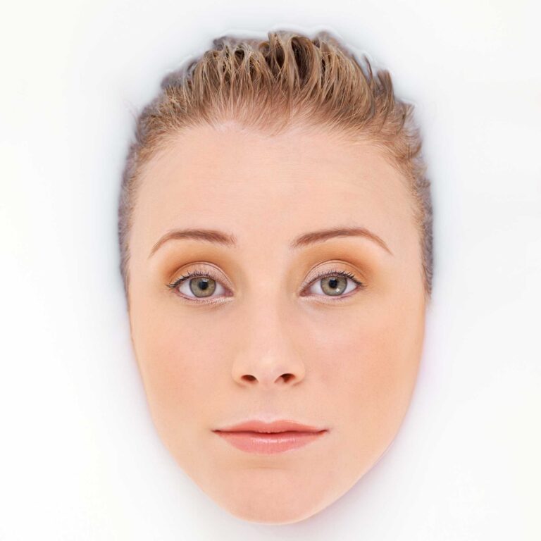 How Skin Absorbs Skincare Products for Maximum Effect