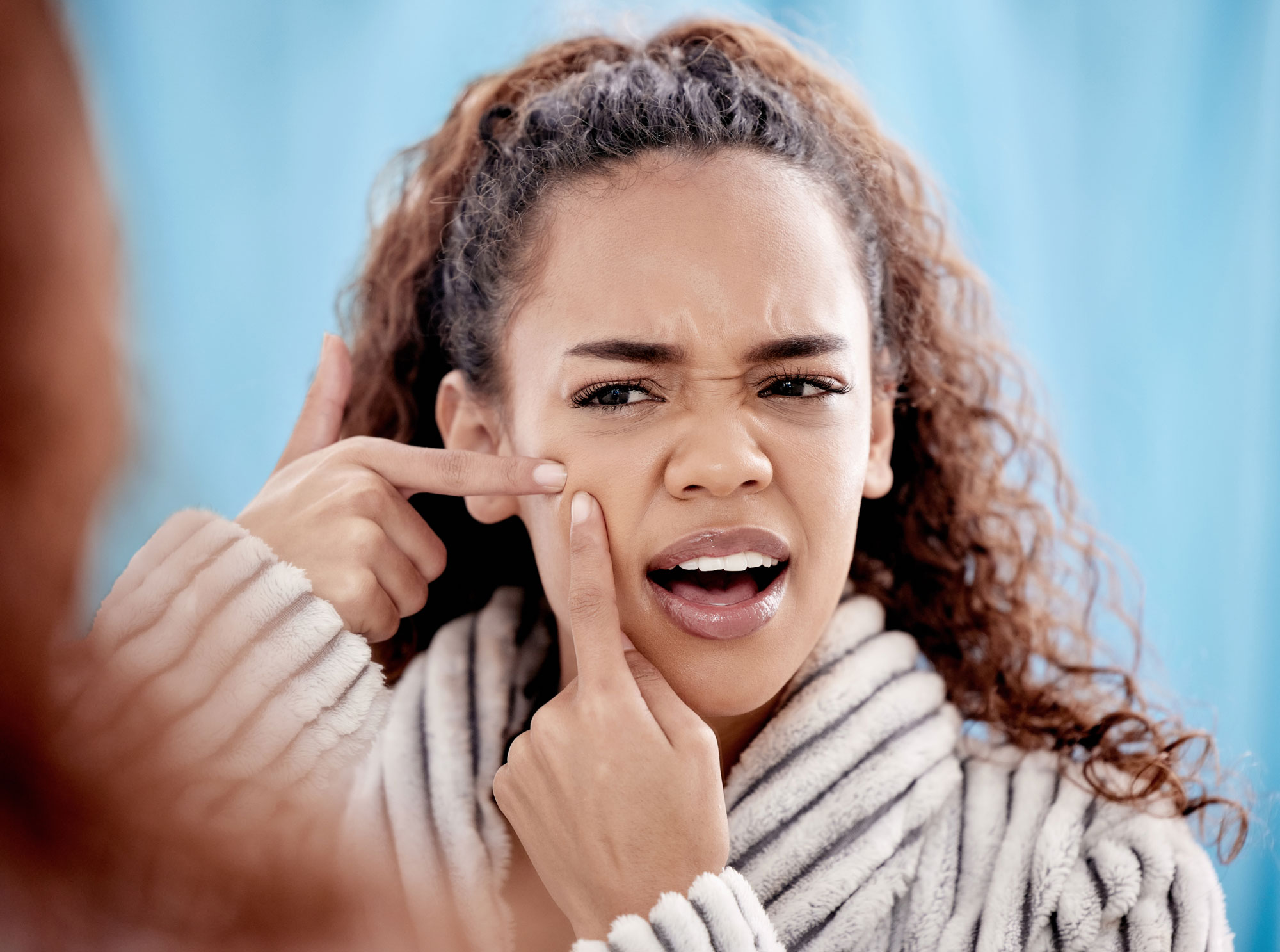 Stop Pimple Popping: Safer Acne Solutions & Tips